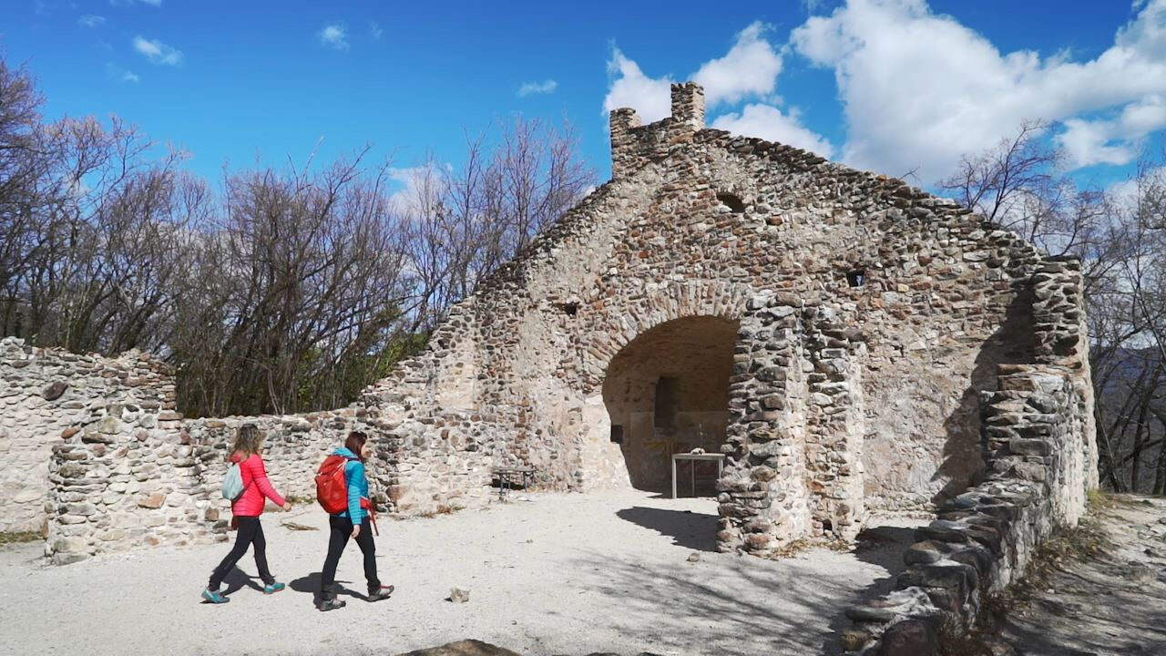 Il Sentiero della Pace di Caldaro - Peer.tv