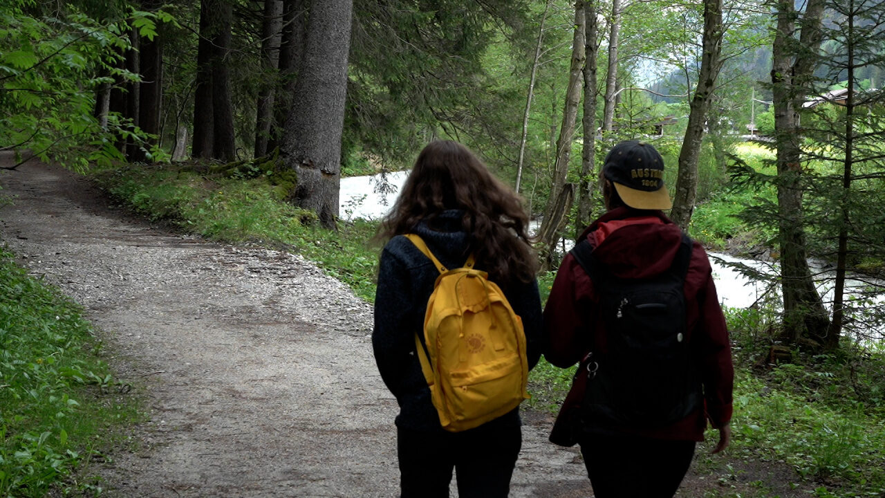 Promenade in Colle Isarco - Peer.tv